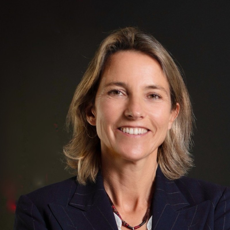 Agathe Porte - Facultad de Economía y Negocios